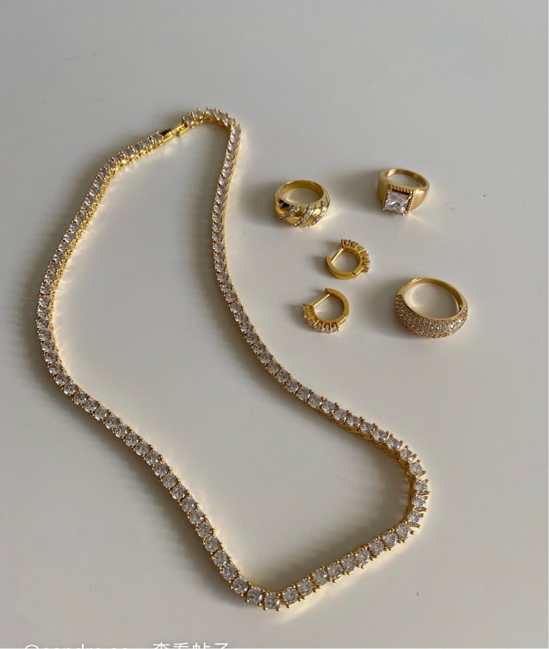 Pavé Collection from Dinot Curated